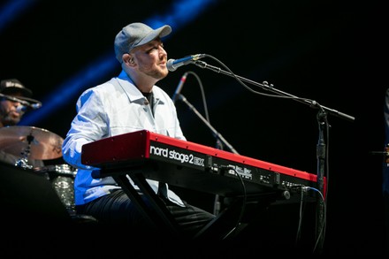 Matt Simons Performing Support 2cellos Little Editorial Stock Photo ...
