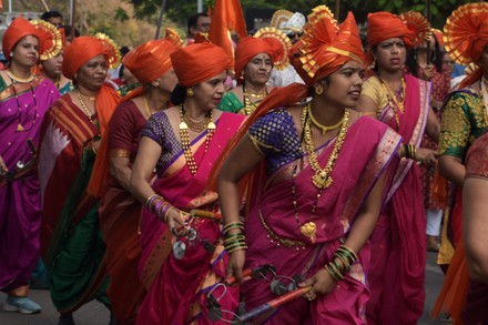 Sanpada Residents Dressed Traditional Maharashtrian Attire Editorial ...