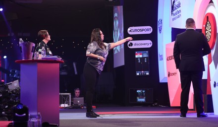 Suzanne Smith During 2022 World Darts Editorial Stock Photo - Stock ...