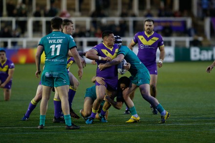Sam Hallas Newcastle Thunder Drives Line Editorial Stock Photo - Stock ...