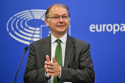 Philippe Lamberts Press Briefing Greenseuropean Free Editorial Stock ...