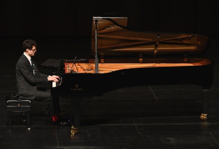 timo andres debut performance wallis annenberg center Stock Photos ...