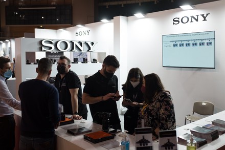 People Looking On Sony Kiosk During Editorial Stock Photo - Stock Image ...
