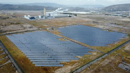 PICTURE SHOWS BAGLAN BAY POWER STATION Editorial Stock Photo - Stock ...
