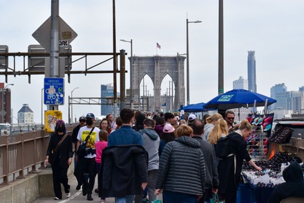 500 Crowded bridge Stock Pictures, Editorial Images and Stock Photos ...