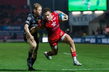 Jonathan Davies Scarlets Shown Yellow Card Editorial Stock Photo ...
