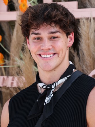 Soccer Midfielder Noah Beck Attends Revolve Editorial Stock Photo ...