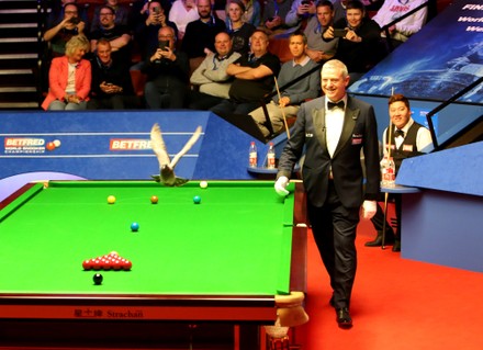 Betfred World Championship Snooker 2nd Round Editorial Stock Photo ...
