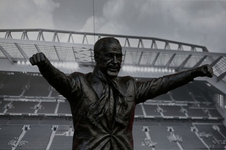 Liverpool 1 Wolves 0 Stock Pictures, Editorial Images and Stock Photos ...