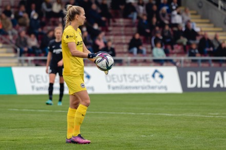 Lisanne Graewe 5 Leverkusen Clears Ball Editorial Stock Photo - Stock Image | Shutterstock
