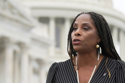 Us Congresswoman Stacey Plaskett Dvi01 Announce Editorial Stock Photo ...