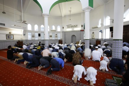 5,000 Night prayers Stock Pictures, Editorial Images and Stock Photos ...