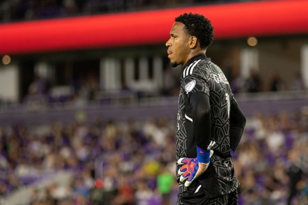 500 Major league soccer football footballer player Stock Pictures ...