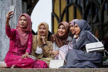 Thai Muslims Celebrate Eid Alfitr Muslim Editorial Stock Photo - Stock ...