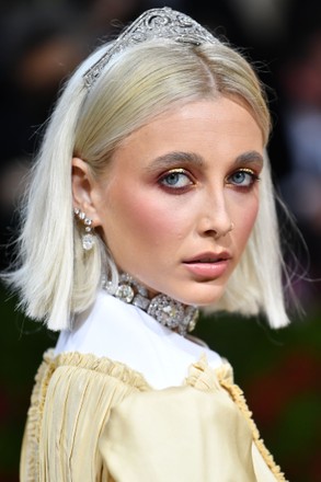 Emma Chamberlain Editorial Stock Photo - Stock Image | Shutterstock