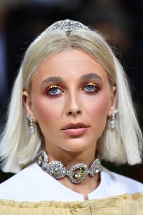 Emma Chamberlain Editorial Stock Photo - Stock Image | Shutterstock