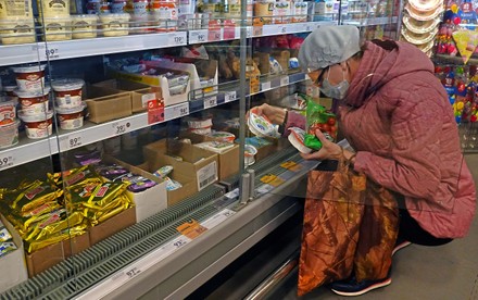 Shopper Pyaterochka Convenience Store Managed By Editorial Stock Photo ...