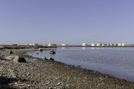 Berre Pond Lyondell Basel Refinery Berre Editorial Stock Photo - Stock ...