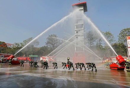 Members Myanmar Fire Service Department Perform Editorial Stock Photo ...