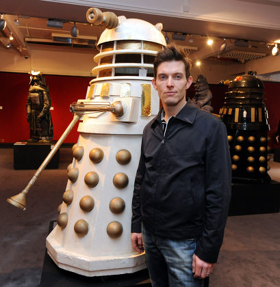 Doctor Who Memorabilia Auction Bonhams Auctioneers Editorial Stock ...
