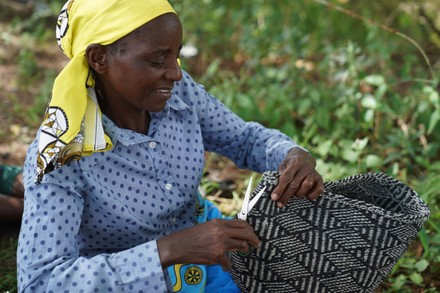 Woman Works On Basket Katangi Village Editorial Stock Photo - Stock ...