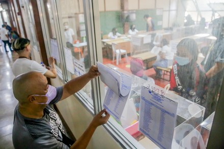 Philippines Manila Election - 09 May 2022 Stock Pictures, Editorial ...