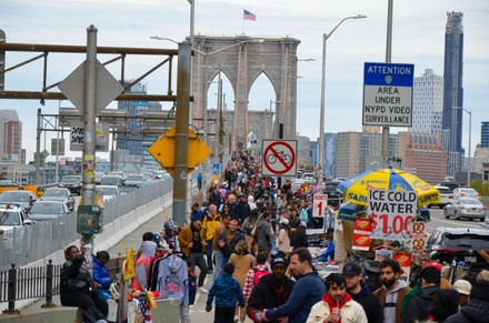 500 Crowded bridge Stock Pictures, Editorial Images and Stock Photos ...