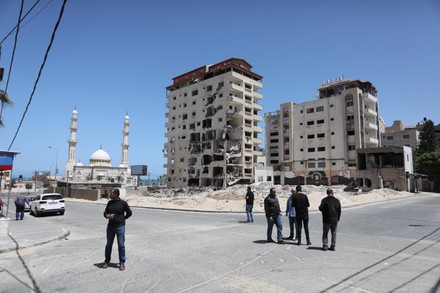 __COUNT__ imágenes de A general veiw show Hanadi Tower which was hit by ...