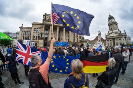 Proeurope Demonstration Pulse Europe Movement Against Editorial Stock ...