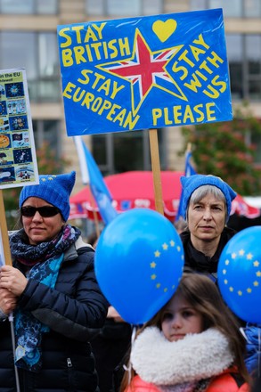 Proeurope Demonstration Pulse Europe Movement Against Editorial Stock ...