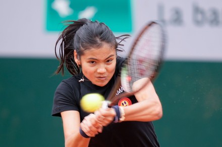 Great Britains Emma Raducanu Practice Session Editorial Stock Photo ...