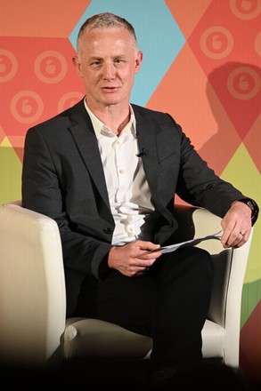 __COUNT__ imágenes de Creators as the next broadcasters: A conversation ...