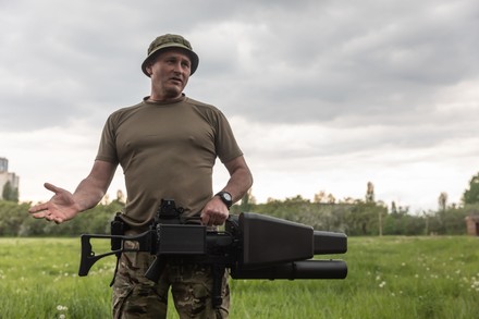 Ukrainian Soldier Demonstrates Work Edm4s Skysweeper Editorial Stock ...