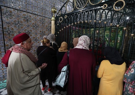 People Pray Mausoleum Sidi Ali El Editorial Stock Photo - Stock Image ...