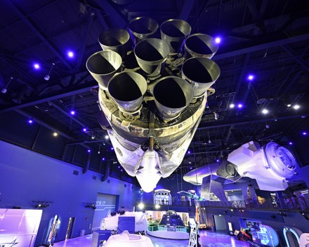 5 Gateway. spacex Stock Pictures, Editorial Images and Stock Photos ...