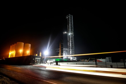 18 Orbital launch integration tower Stock Pictures, Editorial Images ...