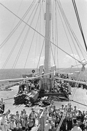 64 Equator line crossing ceremony Stock Pictures, Editorial Images and ...