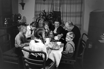 250 German hitler youth children Stock Pictures, Editorial Images and ...