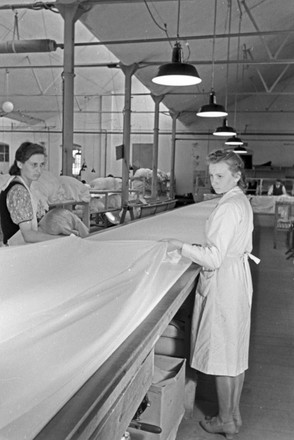 __COUNT__ Parachute stitching, German Empire - 01 Oct 1940 Stock ...