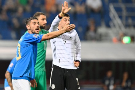 italy v germany Stock Photos (Exclusive) | Shutterstock