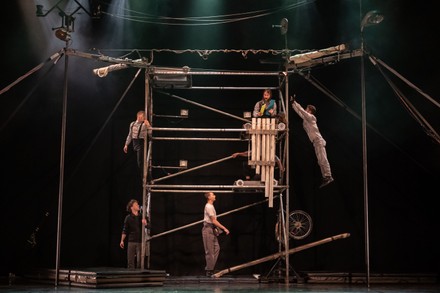 Frenchcanadian Circus Company Machine De Cirque Editorial Stock Photo ...