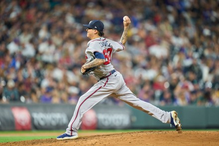 Atlanta Pitcher Jesse Chavez 60 Throws Editorial Stock Photo - Stock ...