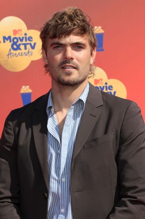 Alex Roe 2022 Mtv Movie Tv Editorial Stock Photo - Stock Image ...