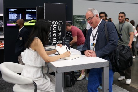 Laura Shin Book Signing, Consensus 2022 by CoinDesk, , Austin, Texas ...