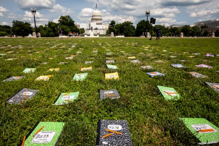 500 Gun violence bill Stock Pictures, Editorial Images and Stock Photos ...