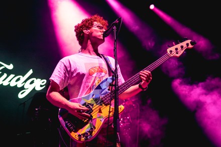 __COUNT__ imágenes de Josh Fudge in concert - 10 Jun 2022 - Imágenes de ...