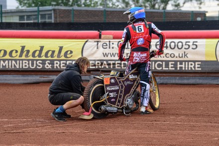 2 Mentor robbie kessler Stock Pictures, Editorial Images and Stock ...