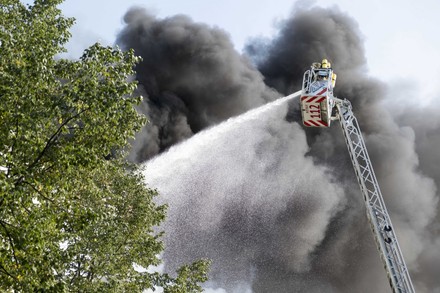 250 Roof truss fire Stock Pictures, Editorial Images and Stock Photos ...