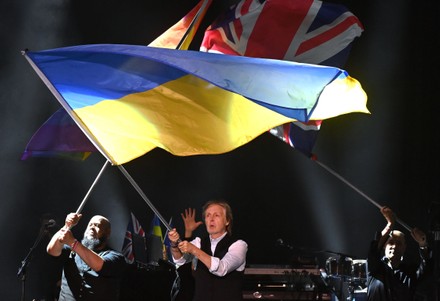 Headline Act Paul Mccartney Performs On Editorial Stock Photo - Stock ...