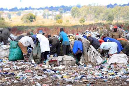 1,000 Garbage materials Stock Pictures, Editorial Images and Stock ...